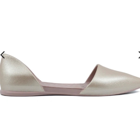 Native | Shoes | Native Audrey Metallic Silver Metallic Size 5 | Poshmark